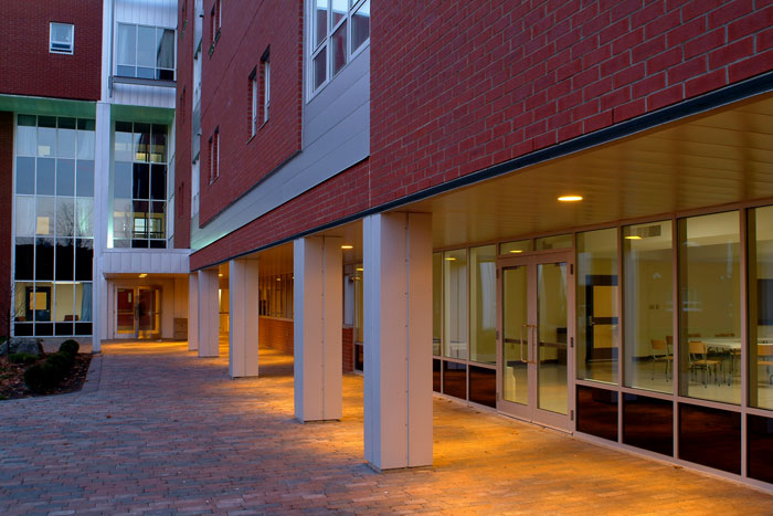 Résidence étudiante Paterson Hall – Cimaise